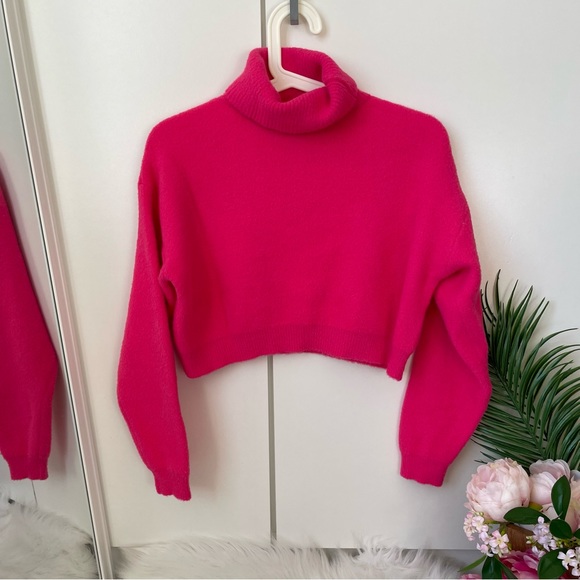 Zara | Sweaters | Zara Super Soft Cropped Sweater | Poshmark